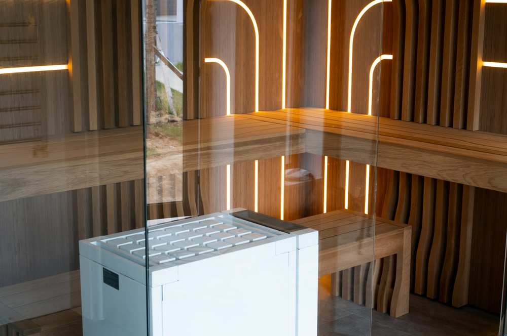 EOS Mythos Heater : German Craftsmanship Meets Modern Convection Heat ...